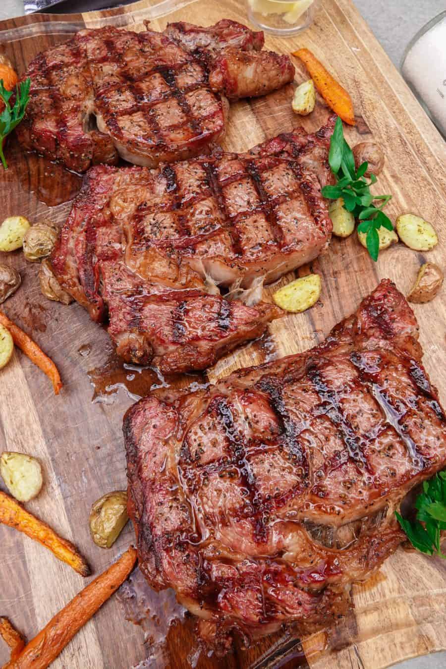 Perfectly Smoked Steak (Ribeye) - Jerkyholic